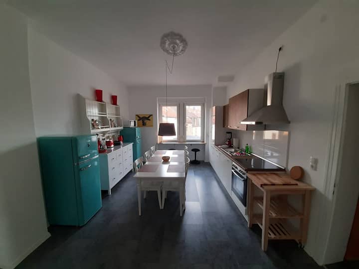 Charmantes Zimmer 2 Altbauwohnung - Kaiserslautern