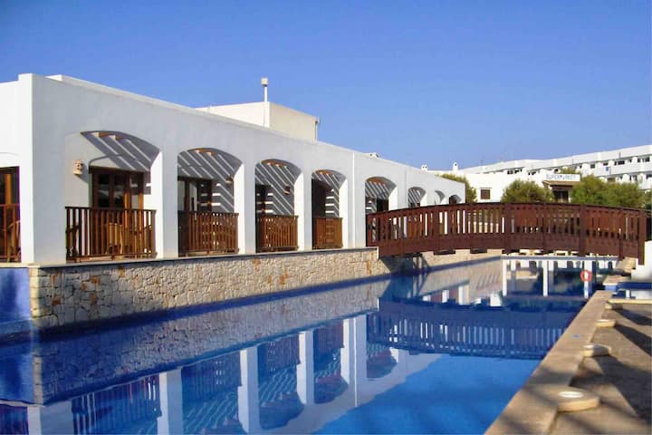 Lovely 1 Bed Apartment In Cala D’or - カーラ・ドール