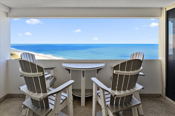 Beautiful 2br 2ba Oceanfront Condo At The Atlantis - Ocean City, MD