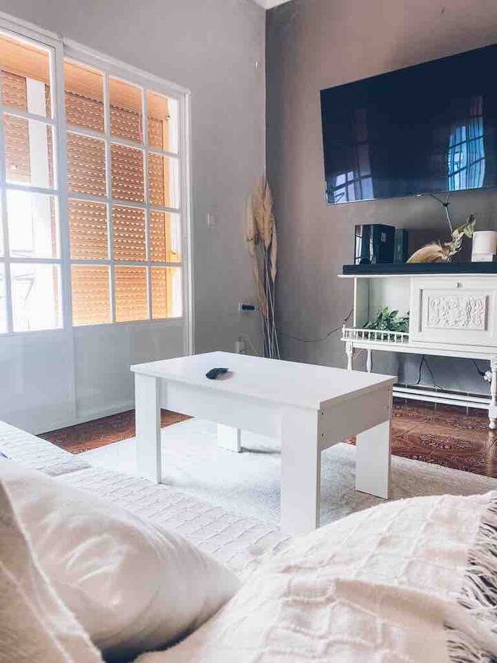 Casa Bienvenida - Fuente de Cantos