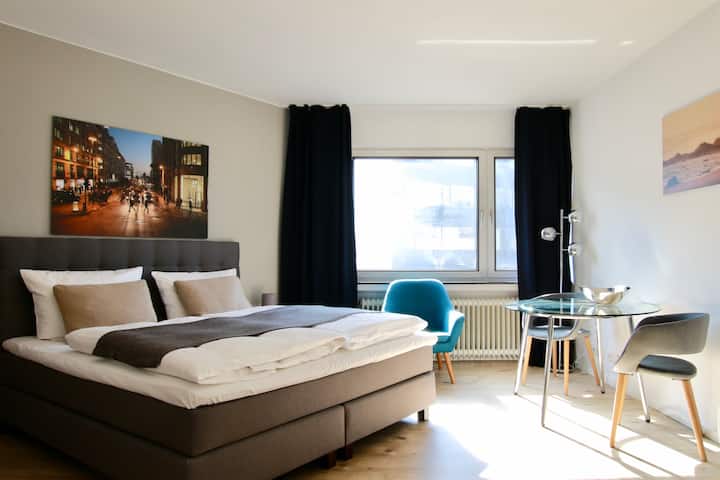 Cosy Apartment At Barbarossaplatz - Cologne
