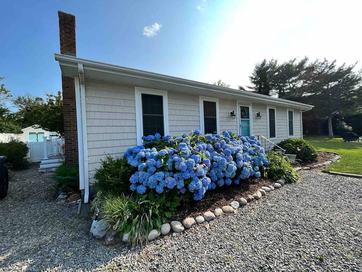 Lewes Beach Cottage W/spacious Yard & Bike Trails - Delaware