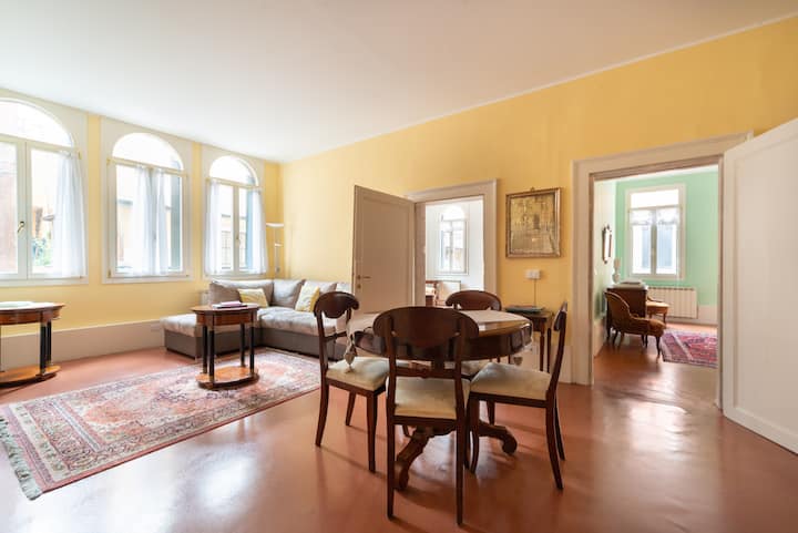 Rialto Bembo Luminoso Appartamento - Veneza