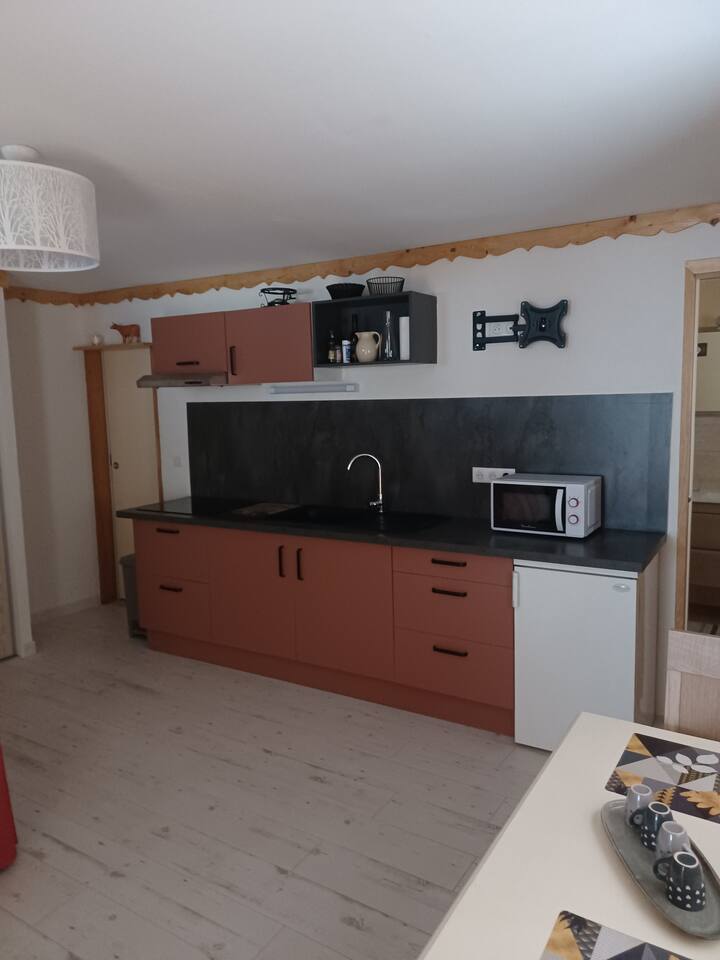 Studio 2 Personnes Dans Le Village De Granier - La Plagne