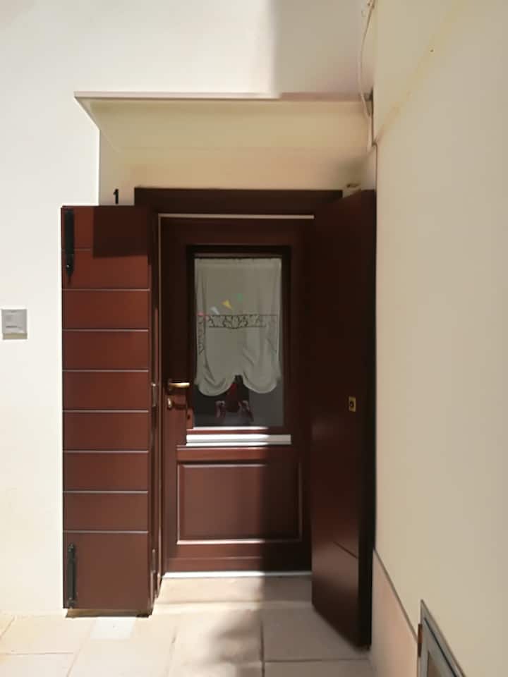 Il Riparo -Via Molino N° 1 - Mola di Bari