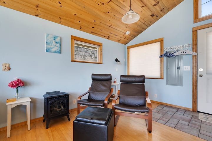 Heart Of The Hill (Unit A) Oceanside Oregon - Cape Meares