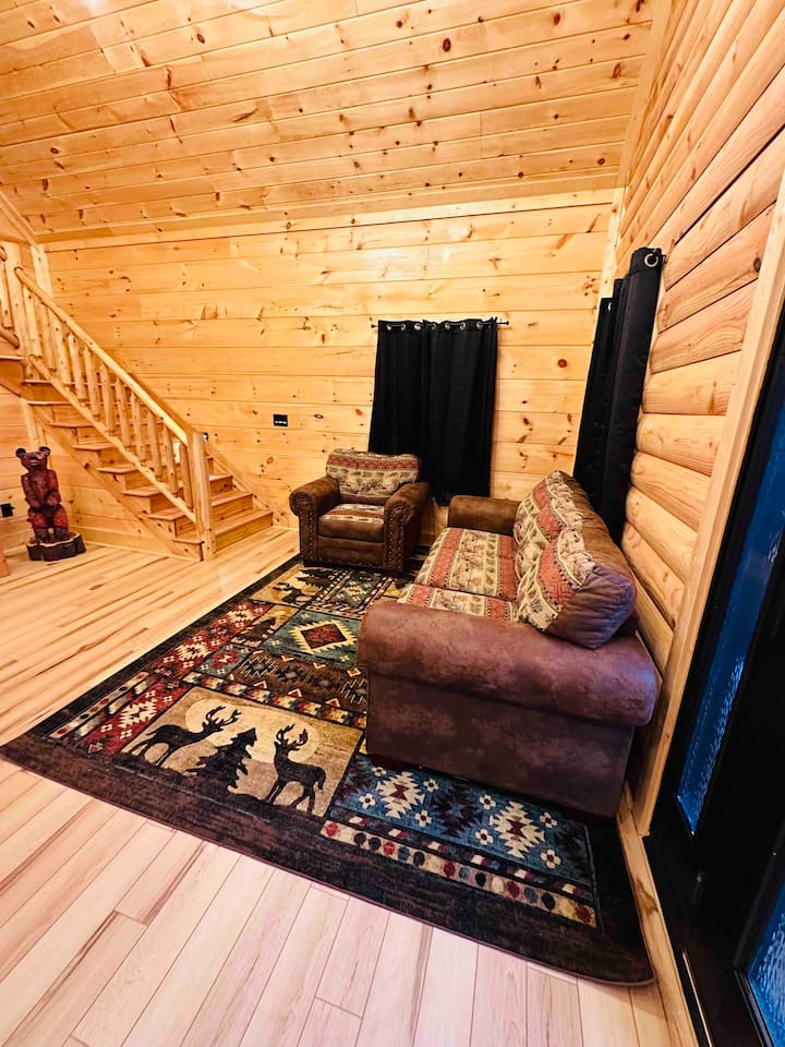 Bourbon Trail Retreat, Hot Tub-8 - Harrodsburg, KY