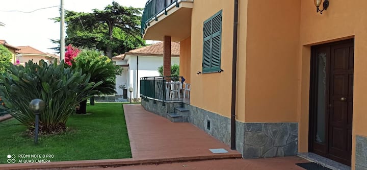 Appartamento In Villa - San Bartolomeo al Mare