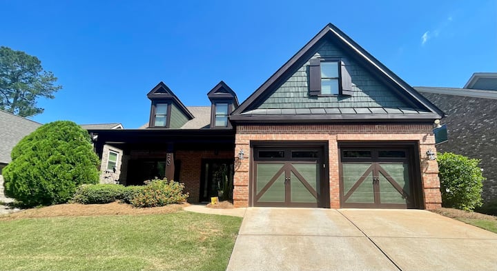 Charming Craftsman-style Home - Athens, GA