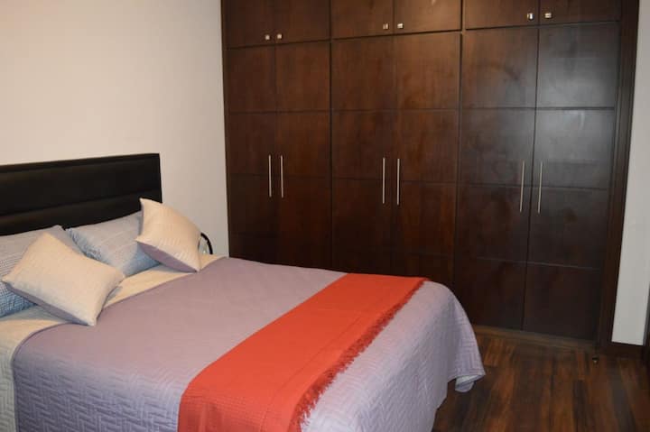 Hermoso Departamento En El Mejor Lugar De La Paz - La Paz