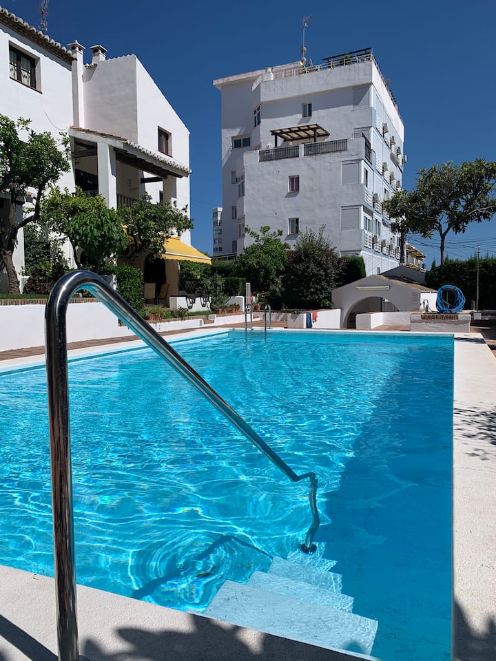 Charming Spacious Townhouse, 5 Min Walk To Beaches - Benalmádena