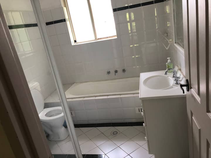En-suite Bedroom - Dural