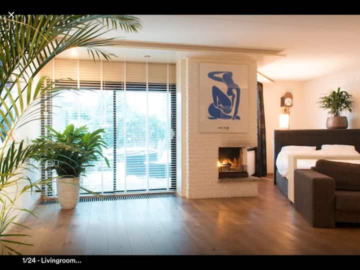 Amazing 70sqm Apartment - Weesp