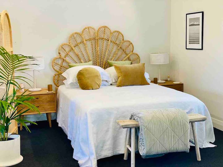 The Loft At Dandelion House - Riverhead