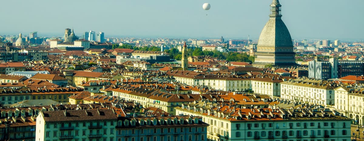Torino Porta Susa, Turin, Italien Vacation Rentals - Airbnb