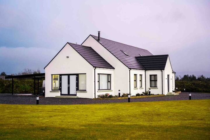 Newtown House, With Hot Tub And Bar - Carlingford