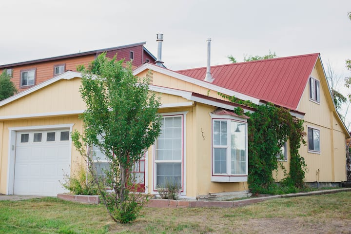 In The Middle Of Everywhere! - Pagosa Springs, CO