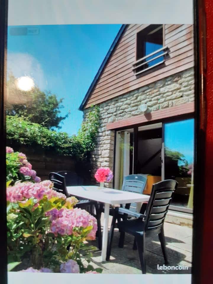 Maison Au Calme, Sans Vis-à-vis, à Coté D'huelgoat - Huelgoat
