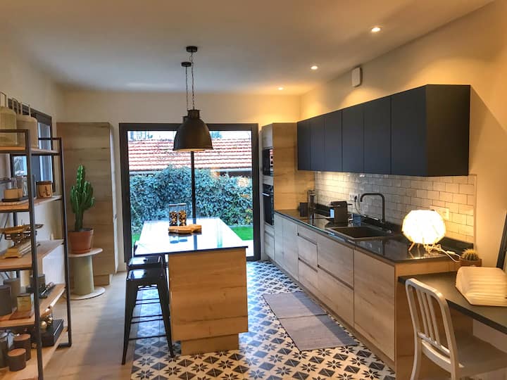 Maison De Charme Avec Jardin à 10 Min De Bordeaux - Latresne