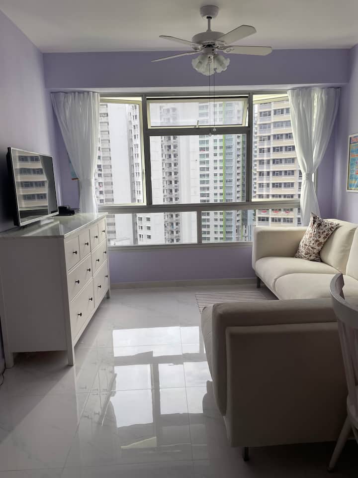 Cozy Bedroom Suits  Your Stay - Singapore