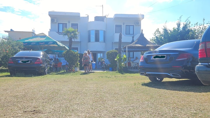 Hotel Fahria Velipojë - Velipojë