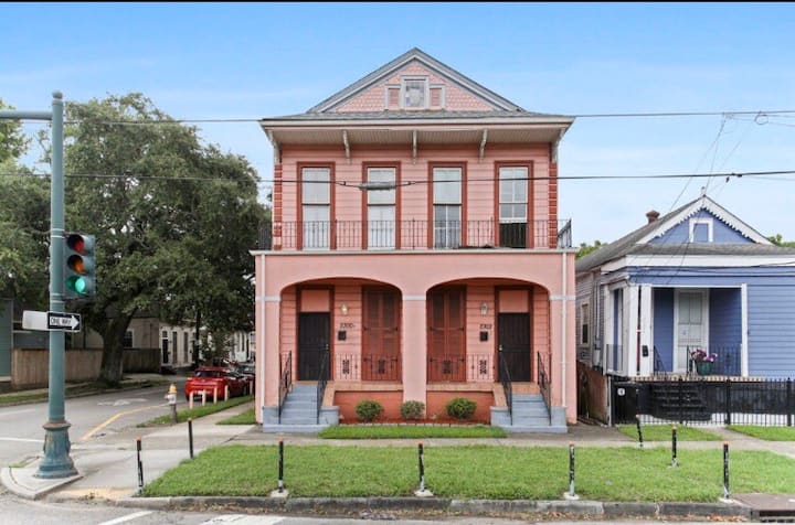 Treme 2br, 20min Walk To French Qtr & Whole Foods - La Nouvelle-Orléans, LA