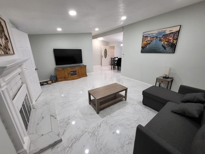 Stanton Long Stay Best Price - Cerritos, CA