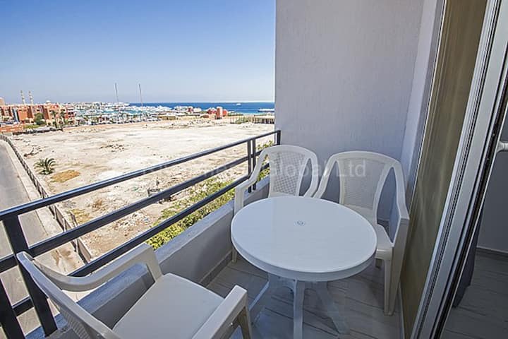 2 Bedrooms Apartment With Sea View 403 Marina View - Hurghada