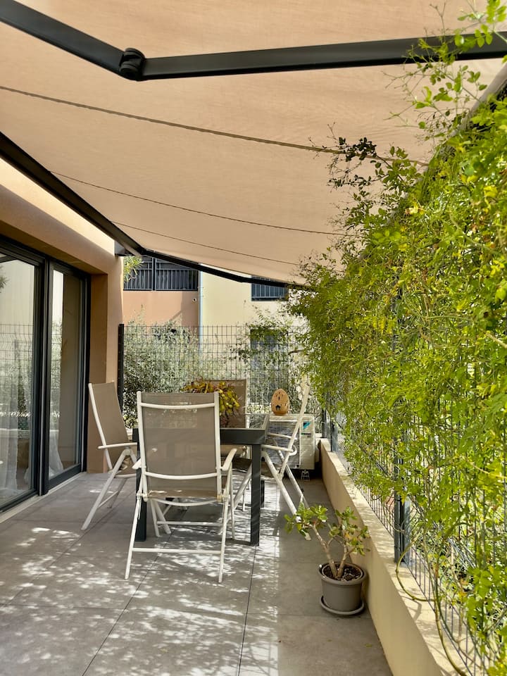 T 3 70m2 Neuf, Calme, Terrasse 20m2, Proche Plage - La Ciotat