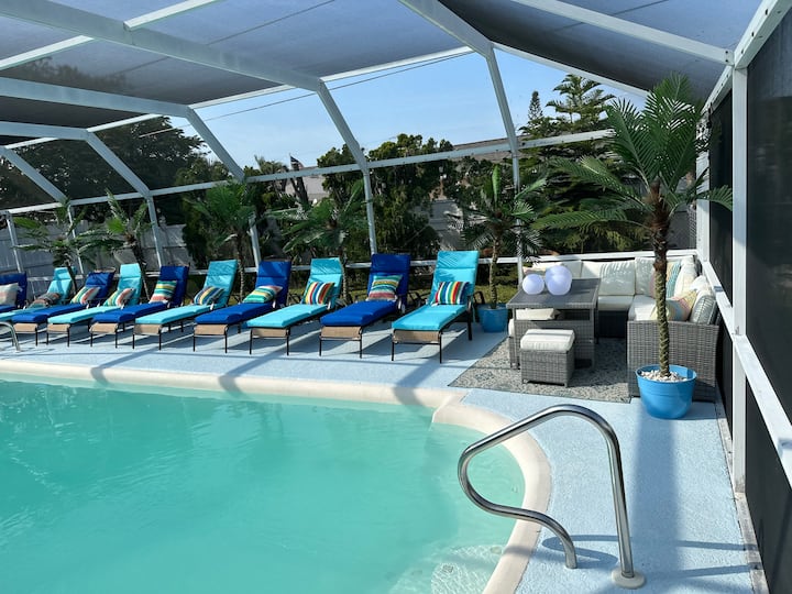 Naples Sea Glass Cottage. - Naples, FL