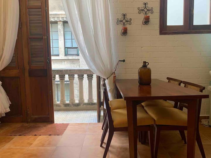 Private Apartment In Old Havana - Havana