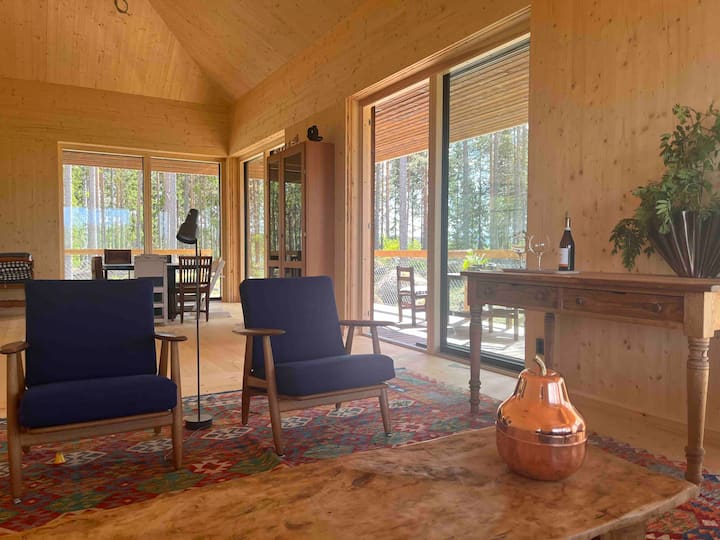 Arkitektens Egen Skogsvilla Vid Sjön - Sweden