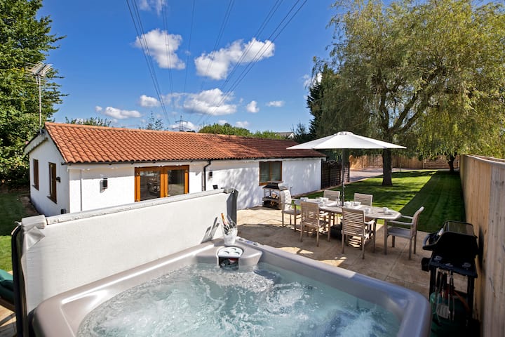 Mead Lodge, Rural, Cosy, Spacious, With Hot Tub. - Newton Abbot