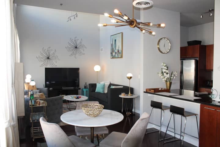 Top Of The World Midtown Loft! - Atlanta, GA