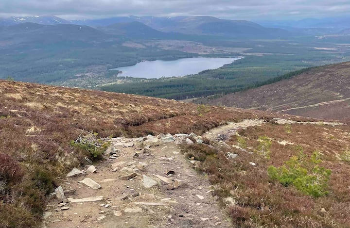 Private Access Modern Double Room En-suite - Aviemore