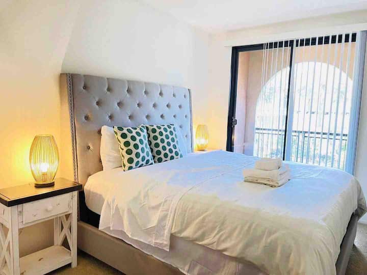 Beside Irvine Spectrum/2b2b/apt - Lake Forest, CA