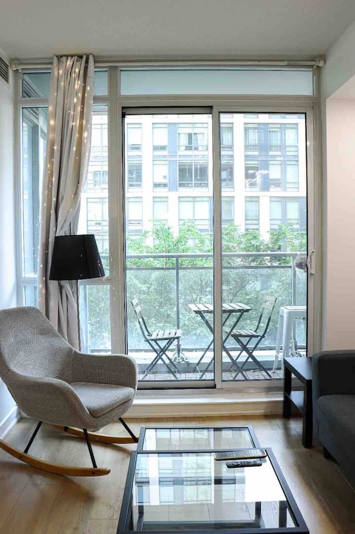 Beau Condominium Au Centre Ville De Toronto - Toronto