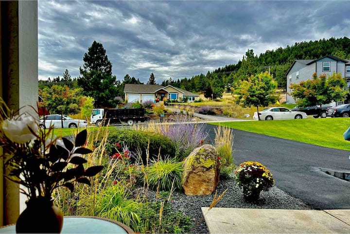 Deerfield Getaway - Helena, MT