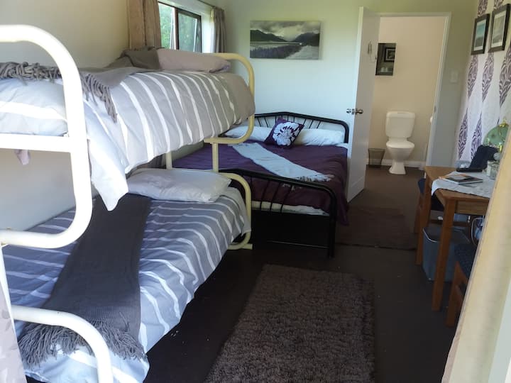 Rutherglen Heights, Sea And Mountain Views - Kumara