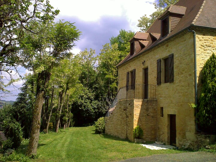 Belle Maison Périgourdine En Pierre - Domme