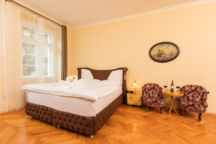 Top!♥oasis Apartment 1 Min From Old Town Square!!! - Prague