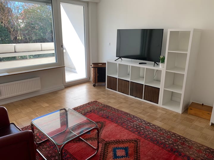 Ruhige 1-zi.-whg. Direkt Am Bahnhof Und Citynähe - Frankfurt