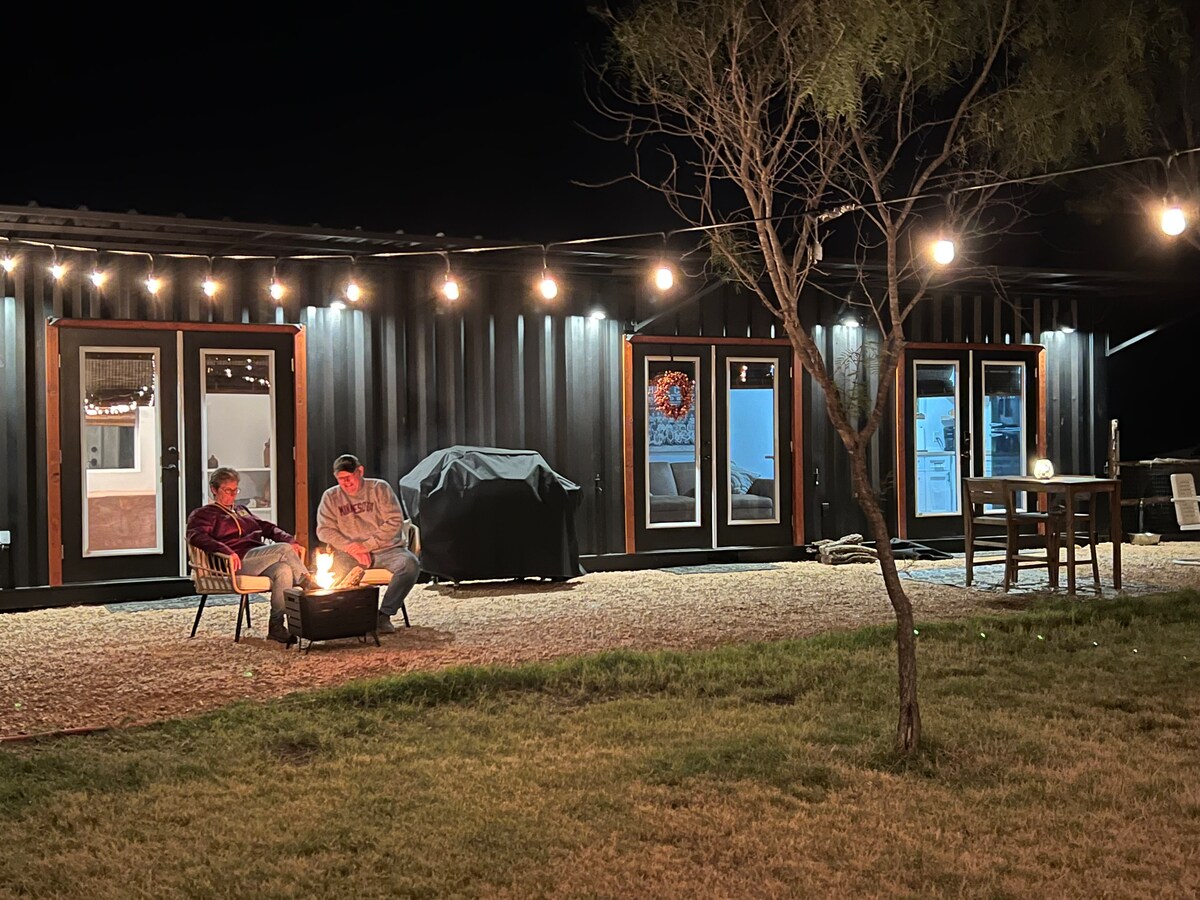 United States Shipping Container Vacation Rentals | Airbnb