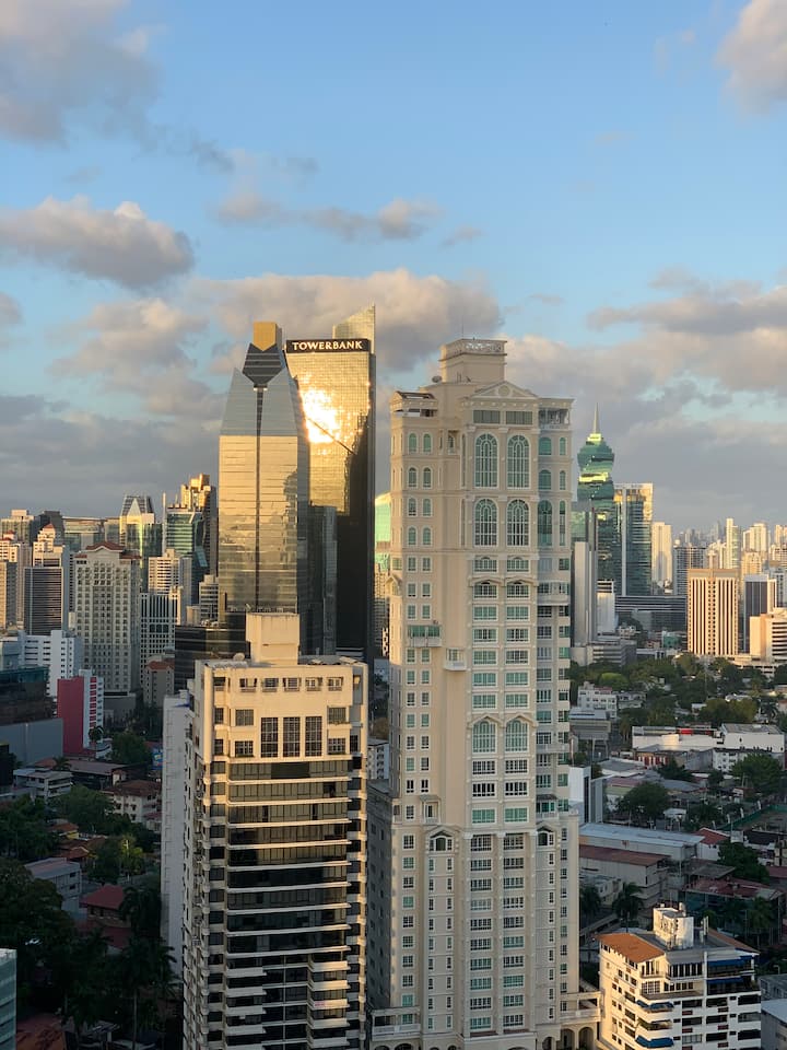 Panamá Skyline Views Gem - 1 Bed - Free Parking - Panama