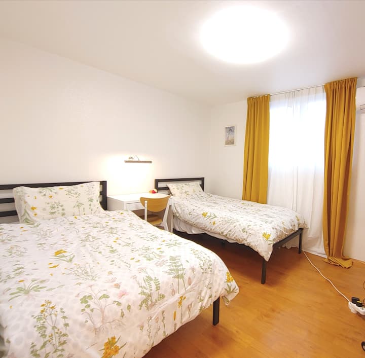 Entire 2 Bed Rooms At Seoul Station Area D2a - Seoul