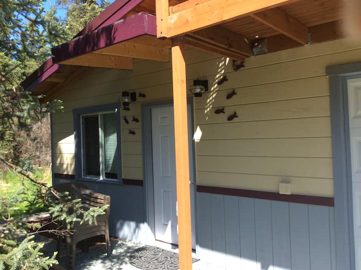 Super Clean Cozy Home,kenai River Access (1 Fish). - Soldotna, AK