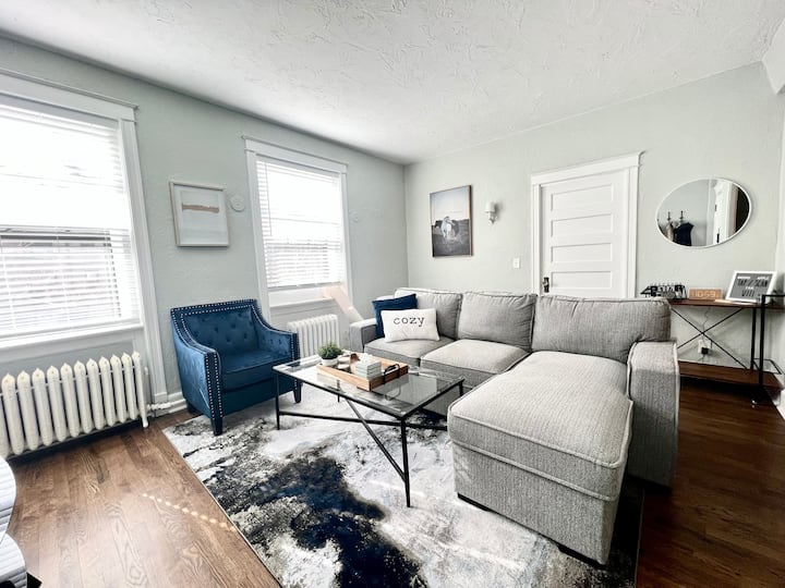 For Traveling Nurses/professionals! Upgraded Wifi! - Denver, CO