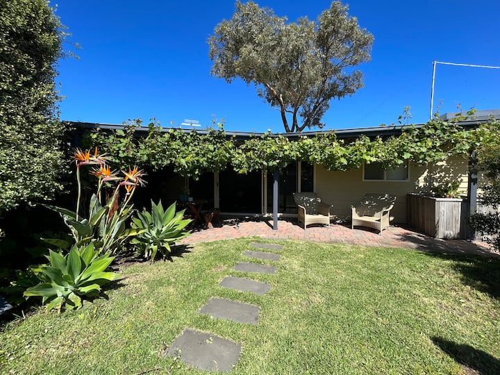 Prime Location Near The Water In The Heart Of Town - Portarlington