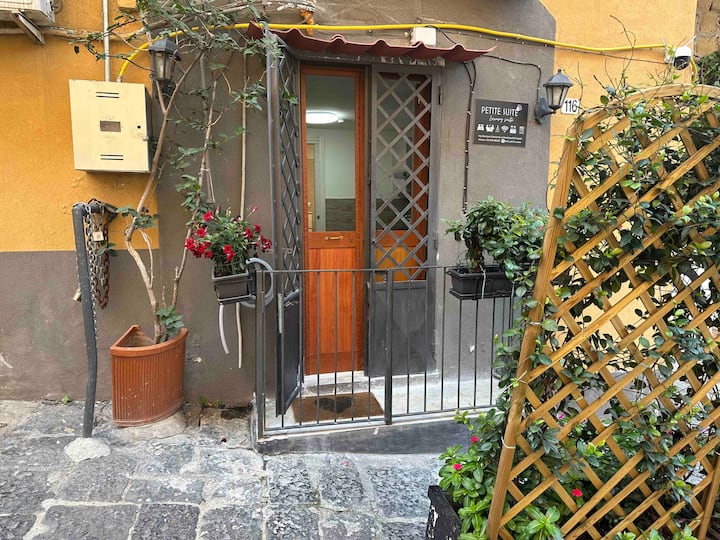Suite Luxury Con Idromassaggio - Nápoles