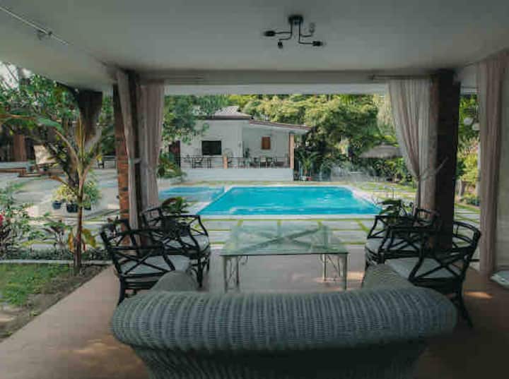 Uma Private Villa With Pool, Garden And Pavilion - Tarlac City